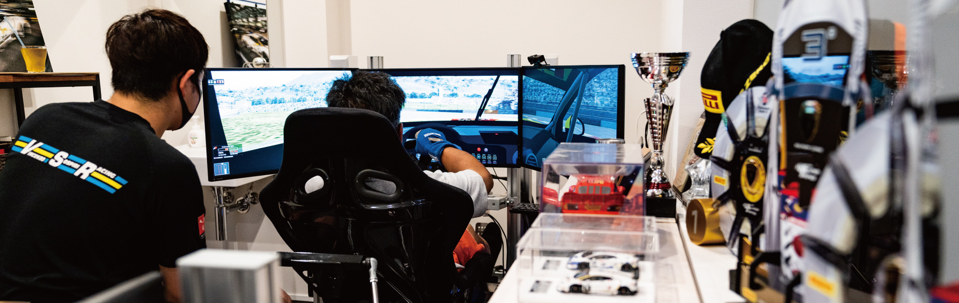 Esperto - Advanced Simulator Gym | Training at the private Simulator Gym